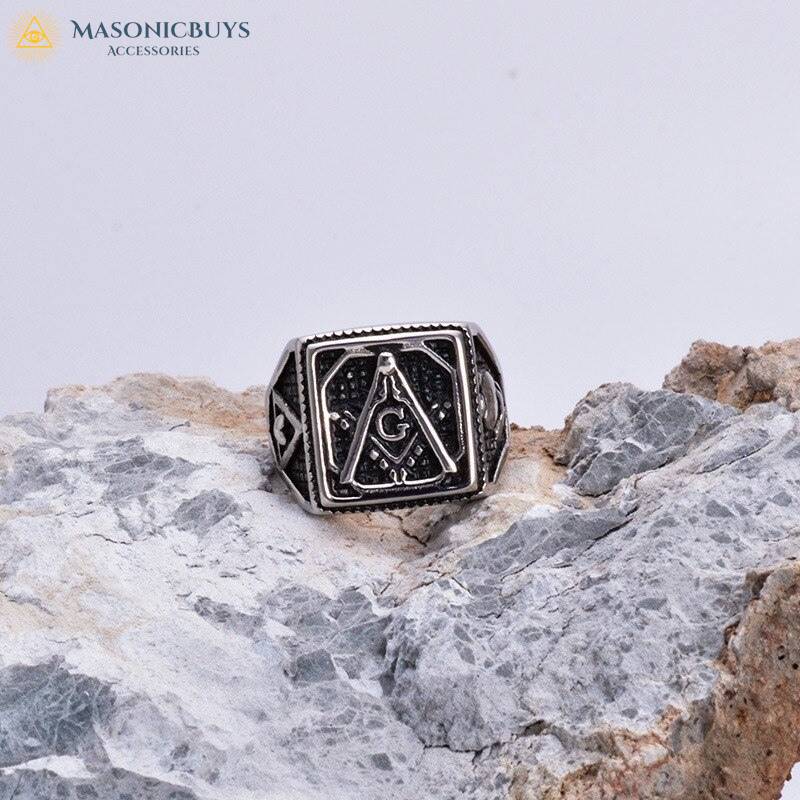 Masonic Ring With Heart Symbol | MasonicBuys