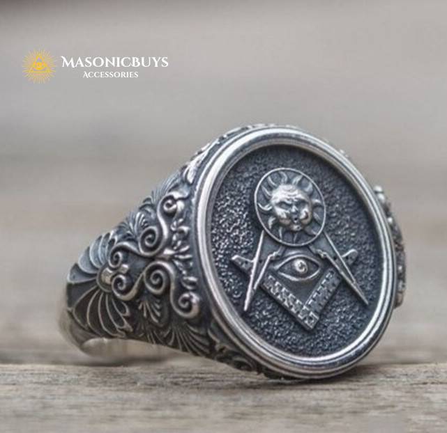 Ring With Masonic Sun, Square & Compasses and Eye of Providence ...