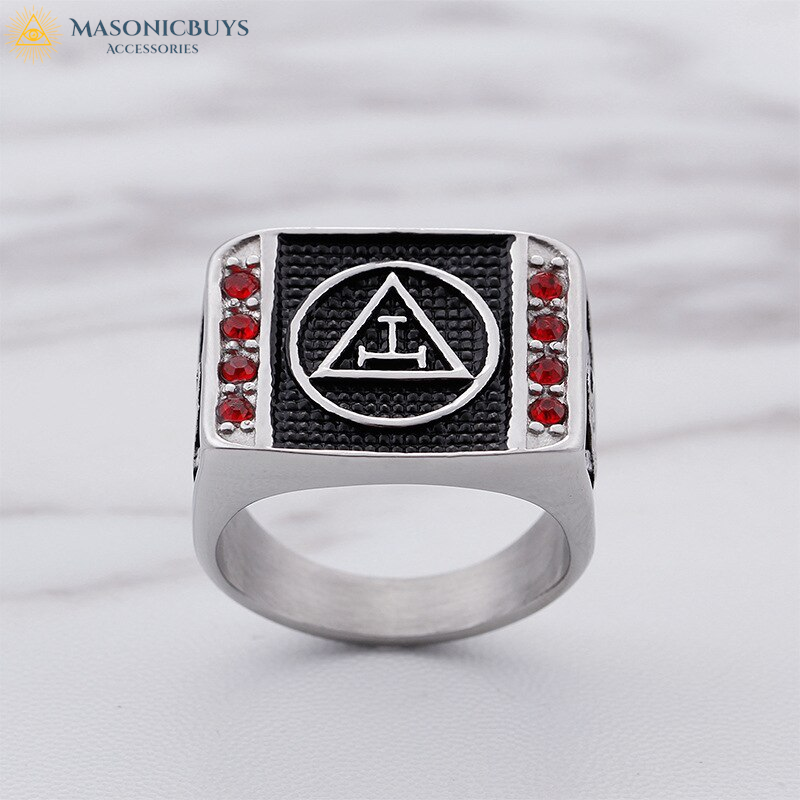 Royal Arch Signet Ring With Red Stones | MasonicBuys