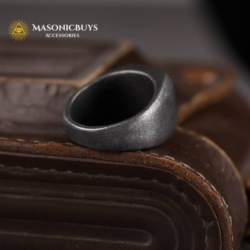 An Exclusive Masonic Ring With Matte Surface | MasonicBuys